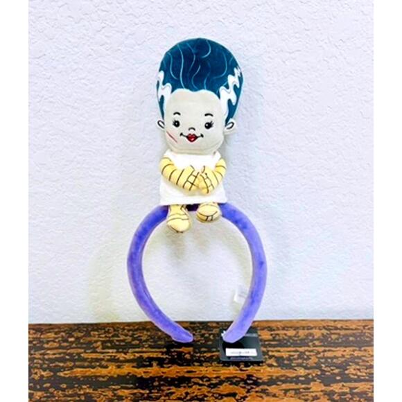 Accessories | Epic Universe Dark Universe Bride Of Frankenstein Plush ...